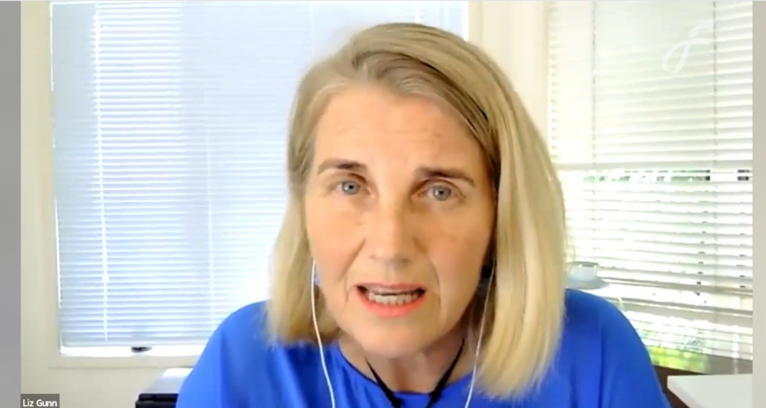Liz Gunn arrested at Auckland airport | Environmental Health Watch NZ